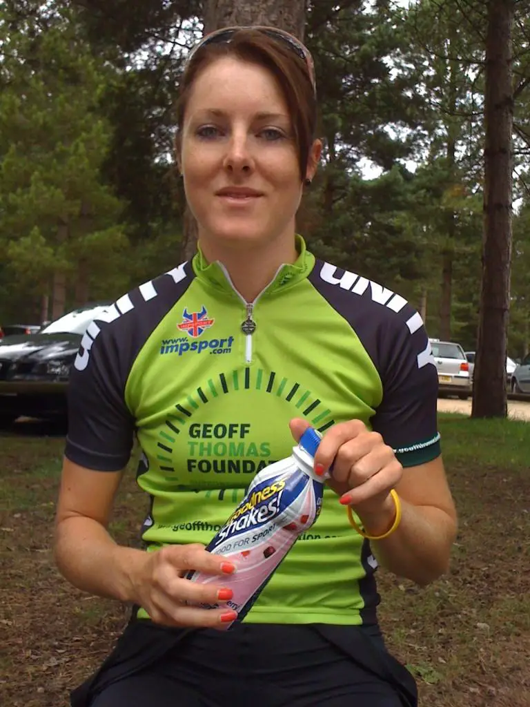 Gabby Day with her new recovery drink sponsor, For Goodness Shakes ...