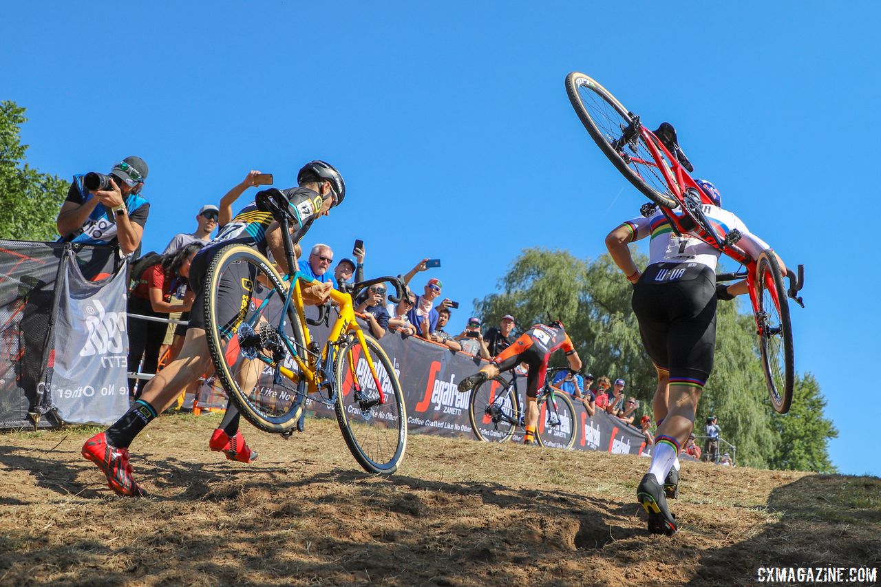 2018 World Cup Waterloo. © R. Clark / Cyclocross Magazine - Cyclocross ...