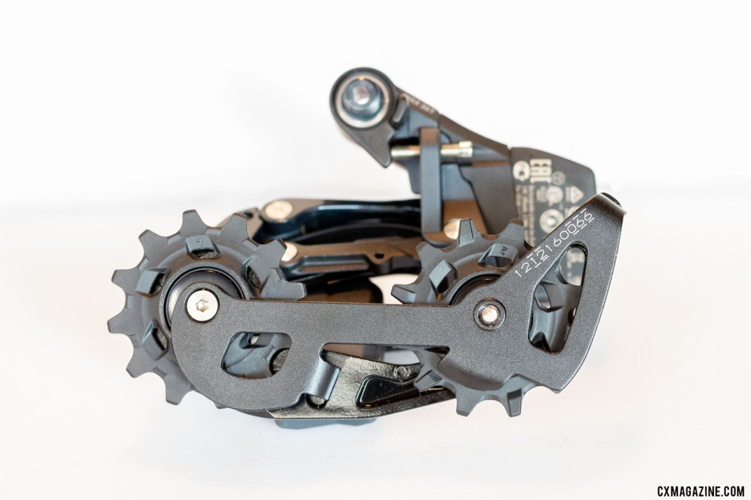 The new wide-range SRAM Force AXS eTap drivetrain options bring 10-36t ...