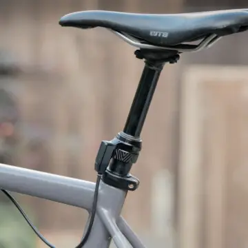 Shimano's PRO Line Adds Carbon Discover Cockpit, Dropper Post and Bags